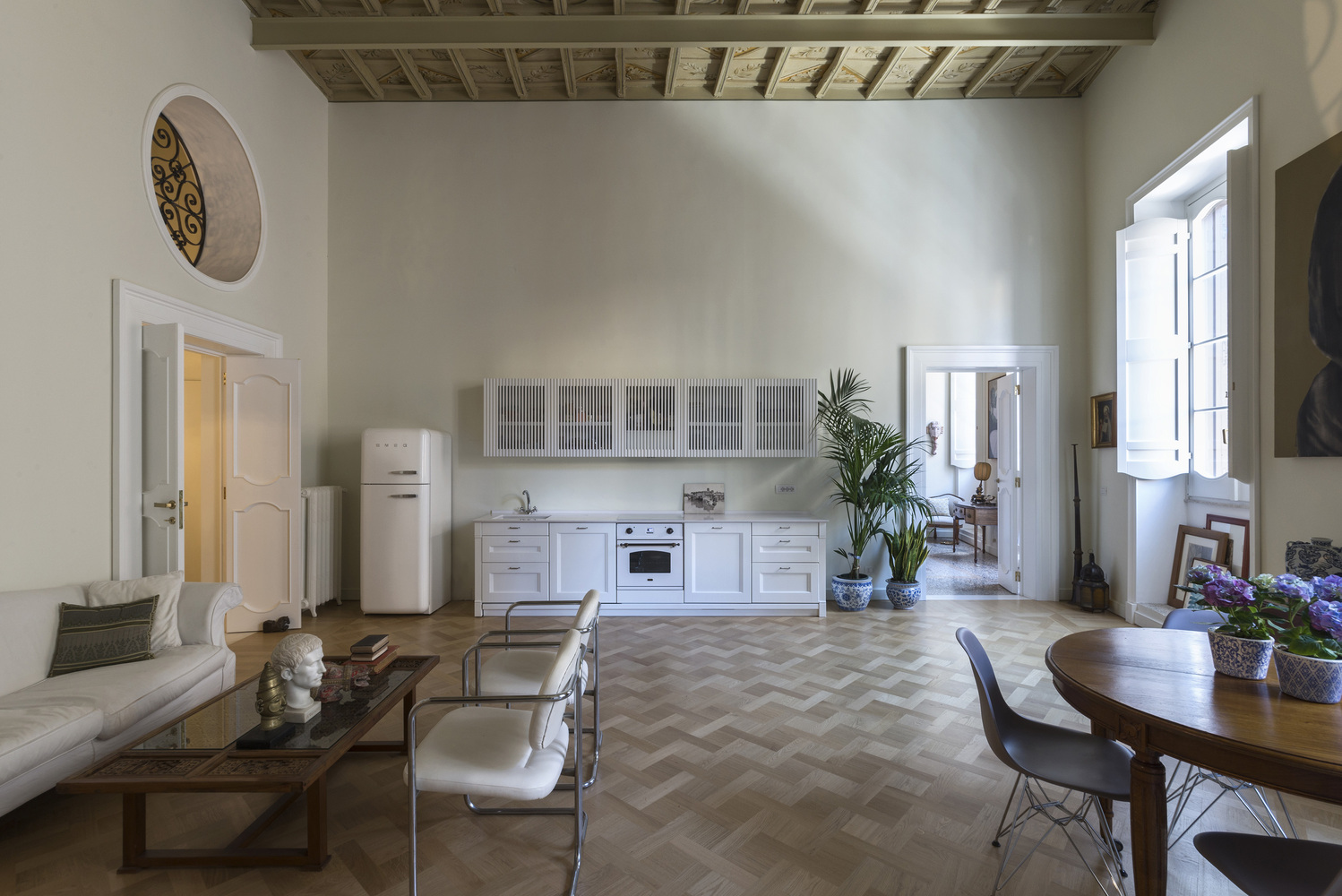Living in the heart of Rome: the renovation by Davide Marchetti