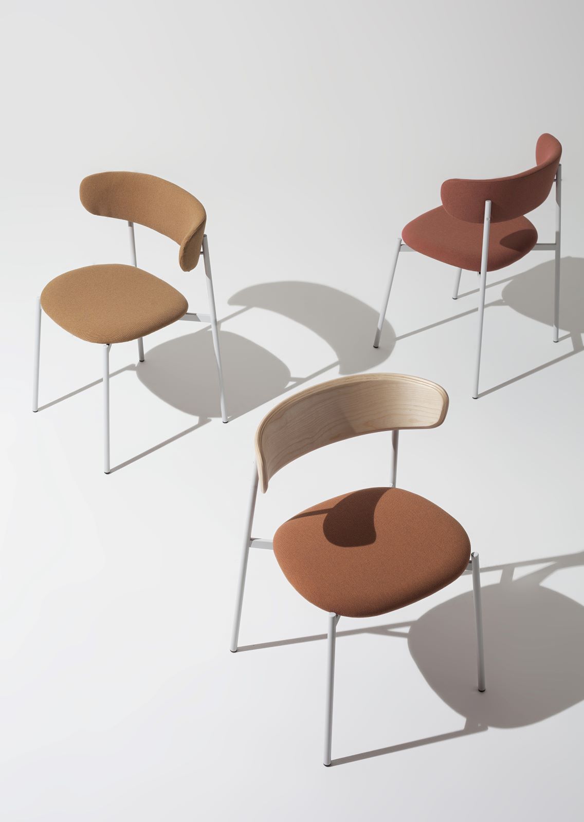 Easy Chair, la sedia “facile” di Manerba per gli spazi di ogni giorno