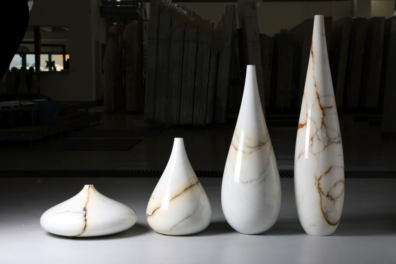 Marble Drops, the water drops become marble vases