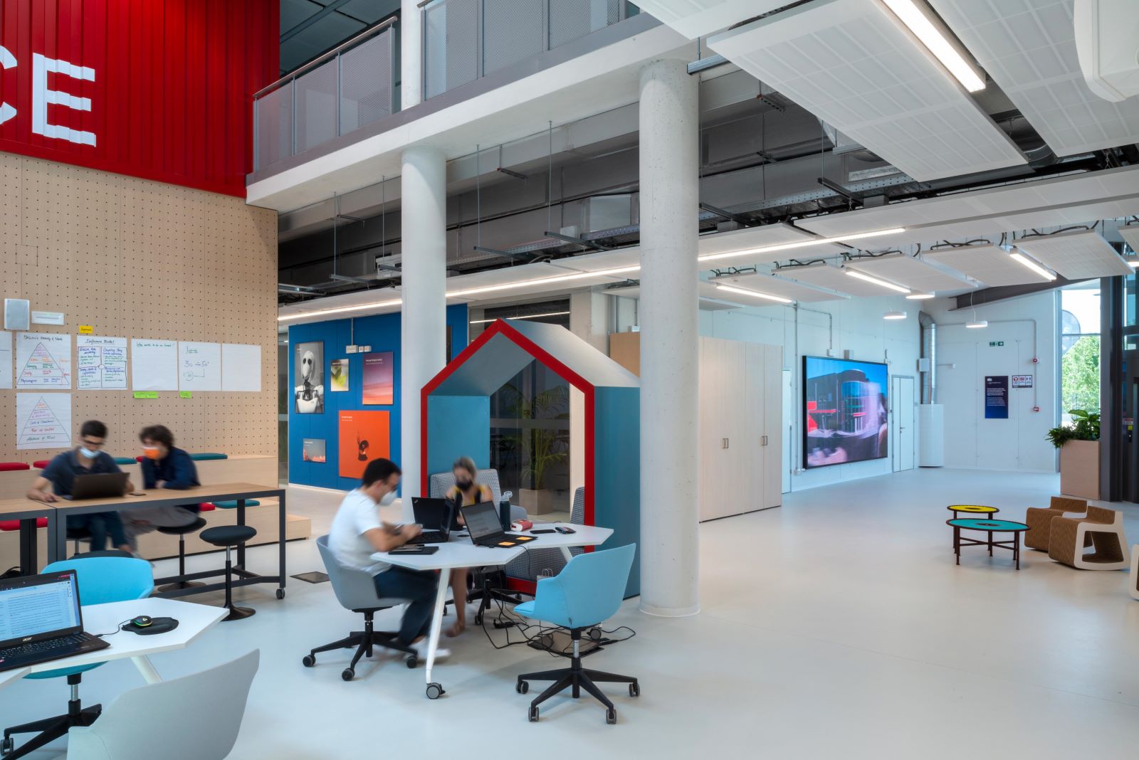 LEF - your digital revolution, DEGW designs the new headquarters for ...