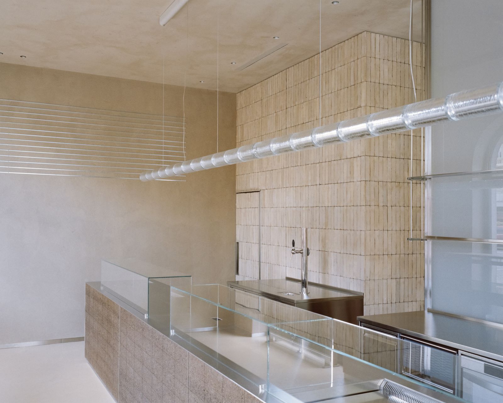 Farini Bakery, studio wok designs the gallery for bread