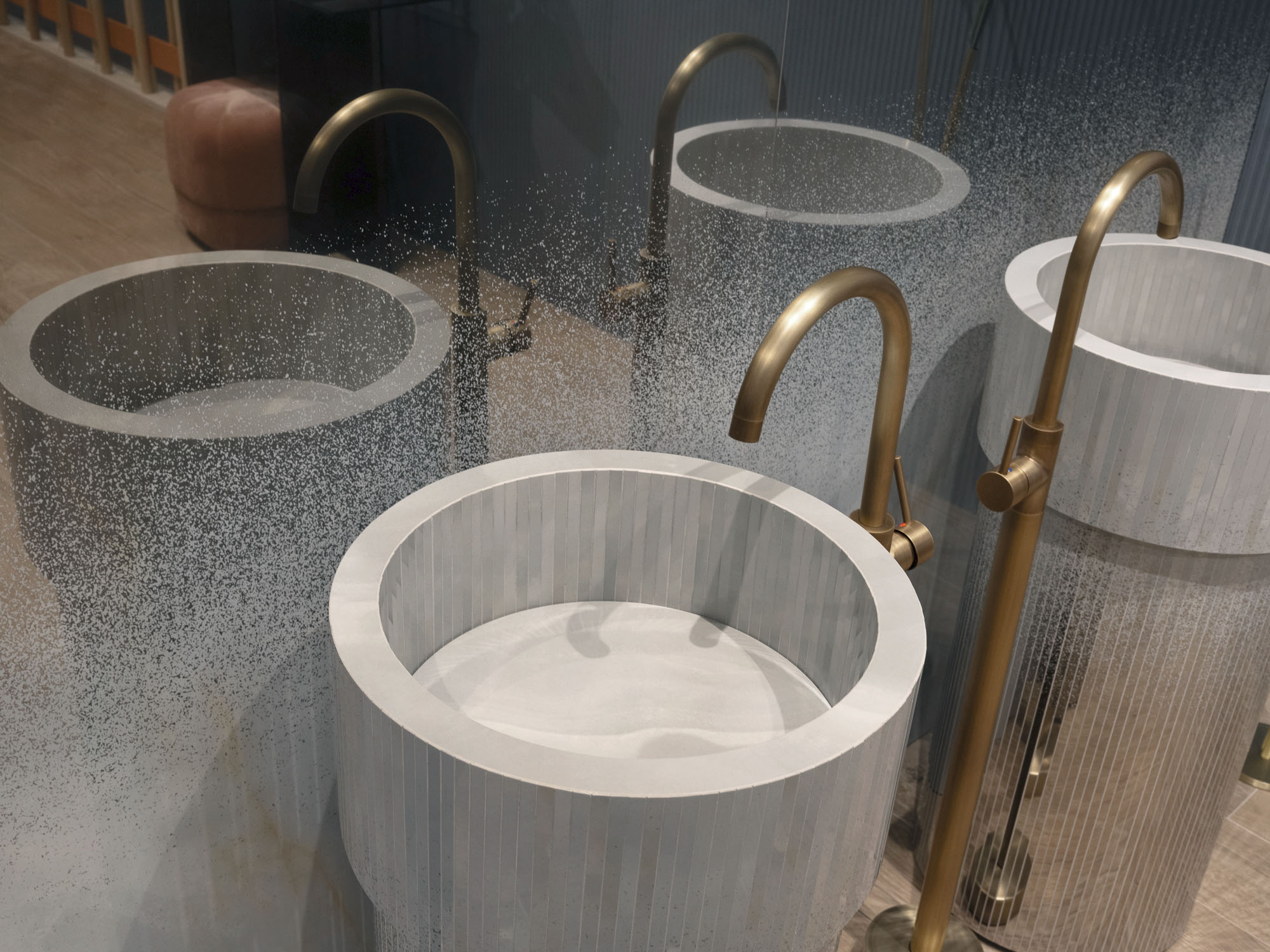 Mirror Fade e il gioco di illusioni di Fap Ceramiche